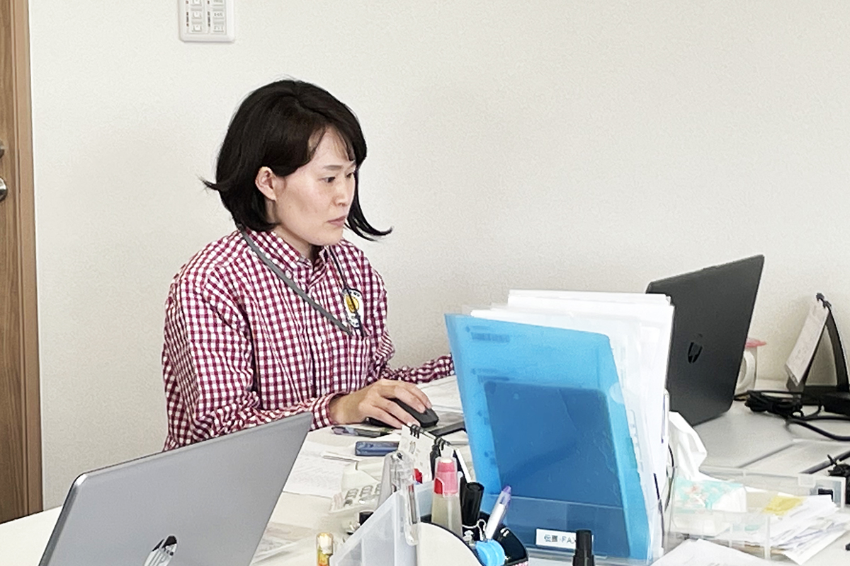 【流通のスタッフ紹介】鳥取中央物流センター「RYUTSU-PLEX」でキャリアを積む前田さん